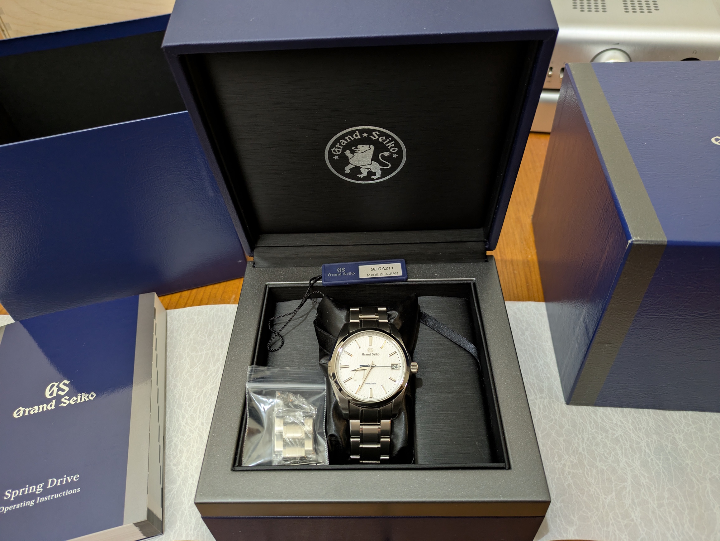 FS: Grand Seiko 'Snowflake' SBGA211 | WatchUSeek Watch Forums